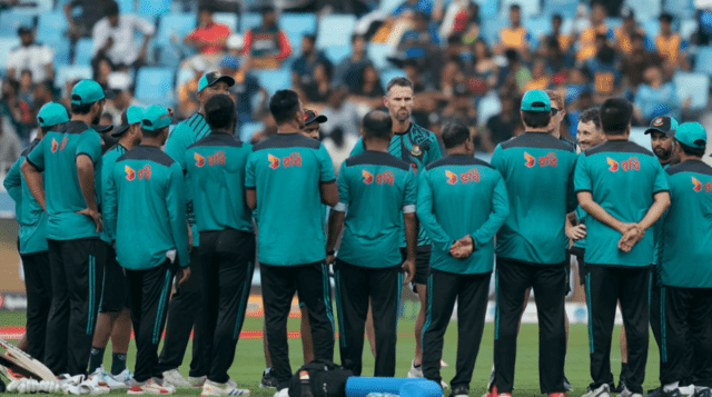 Bangladesh coach resigns after a 12-month stint, says "Young family ...