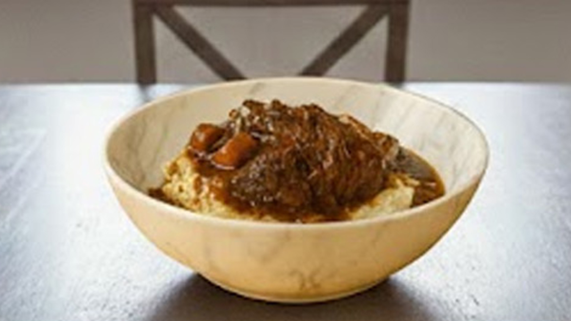 How to make braised pot roast with mashed potatoes