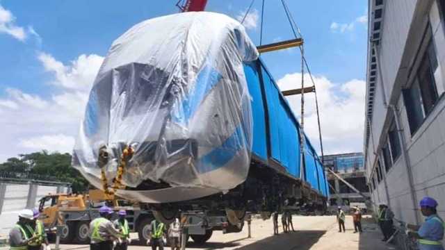 First Blue Line train arrives for Bengaluru Airport Metro