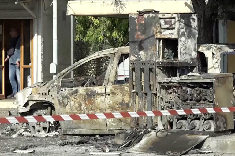 Video of 4 men burned to death by suspected gangmasters highlights ...