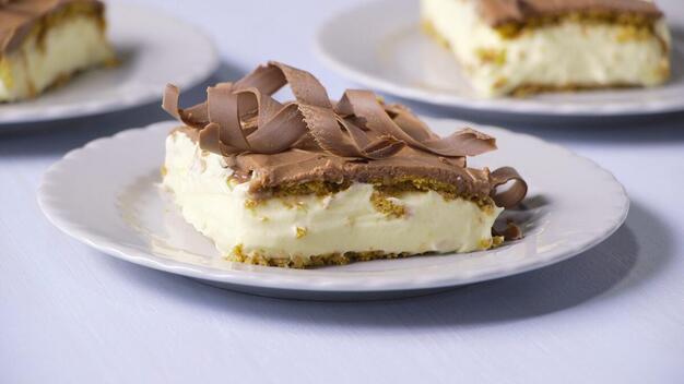 Soft and creamy chocolate eclair cake