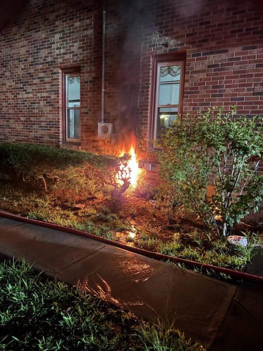 1 hospitalized in Surfside Beach house fire