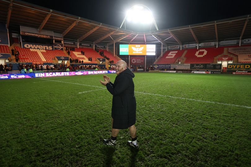 Uncapped Wales prop training with Steve Tandy's side as star's hopes dashed
