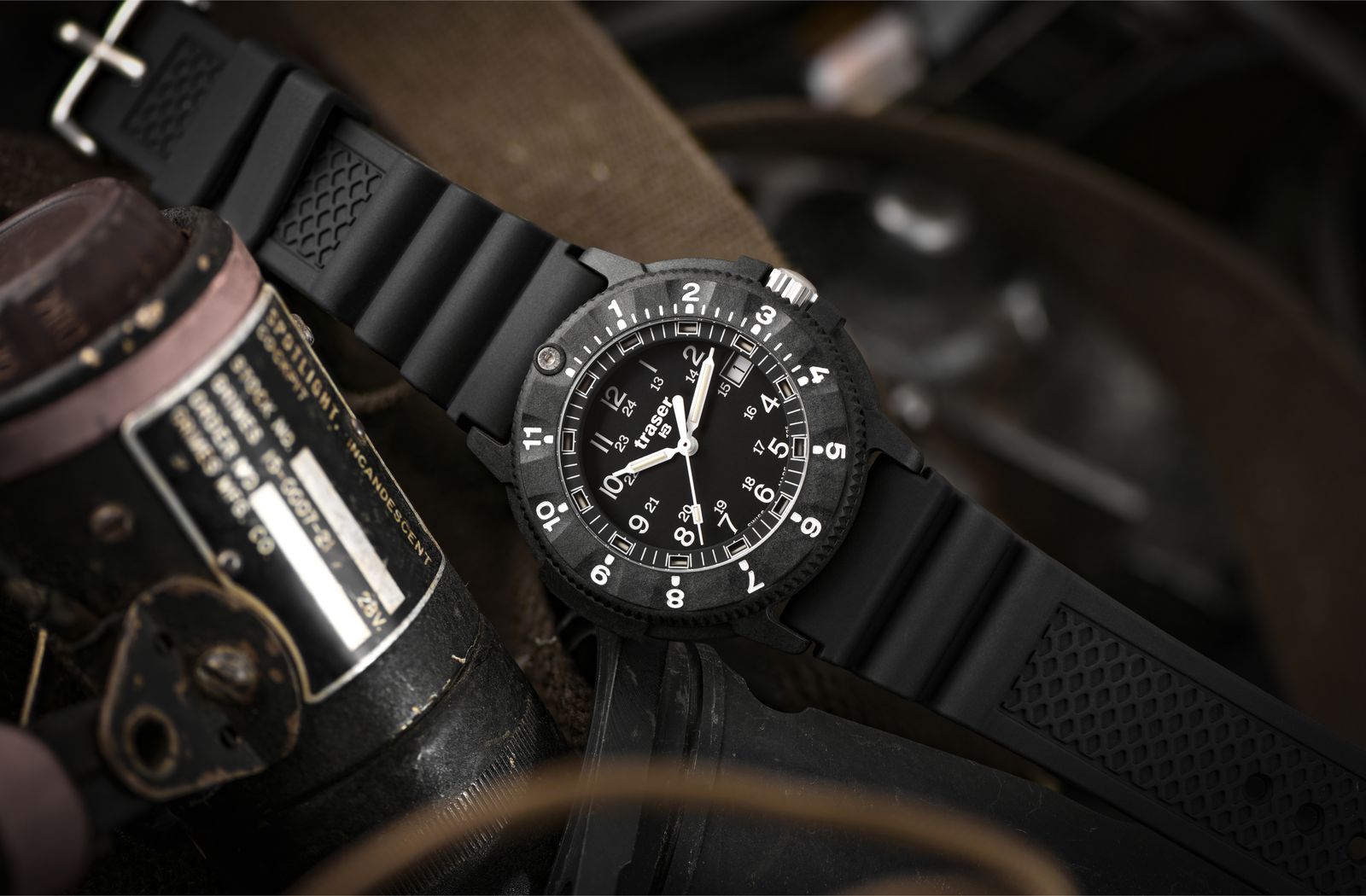 Traser P65 tactical mission: A real military watch in a market full of ...