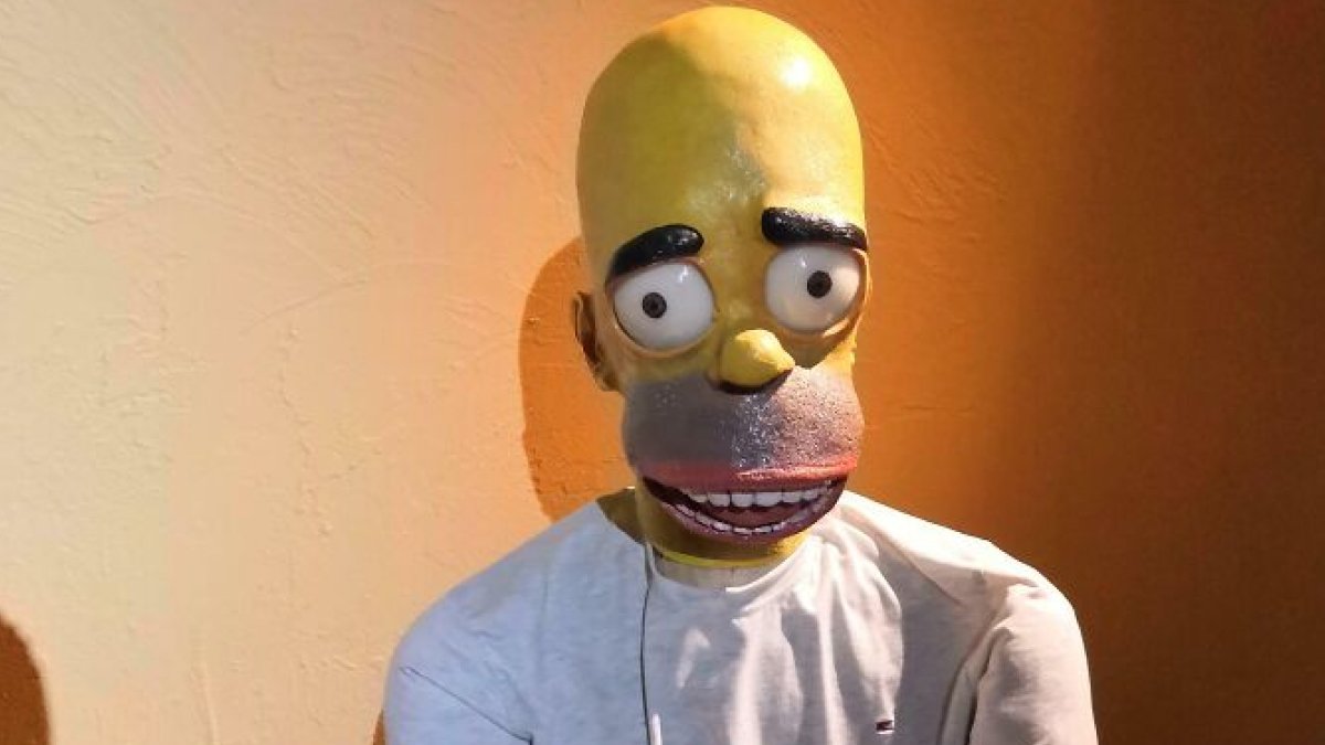 45 wonderfully terrible wax statues found around the world