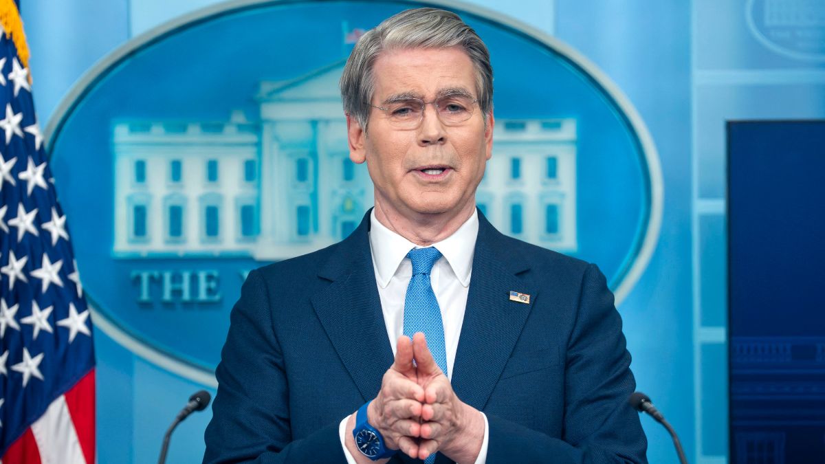 Trump cabinet member and Democratic senator trade damning Epstein ...