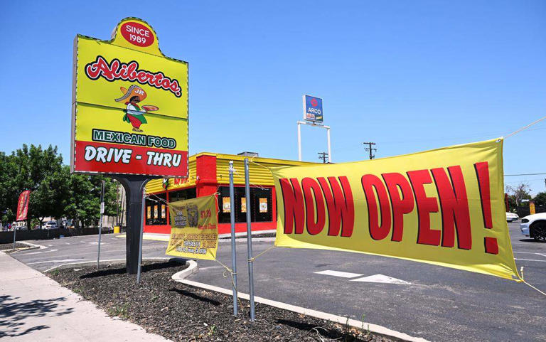 Two fast food restaurants in downtown Fresno closed. Who's already ...