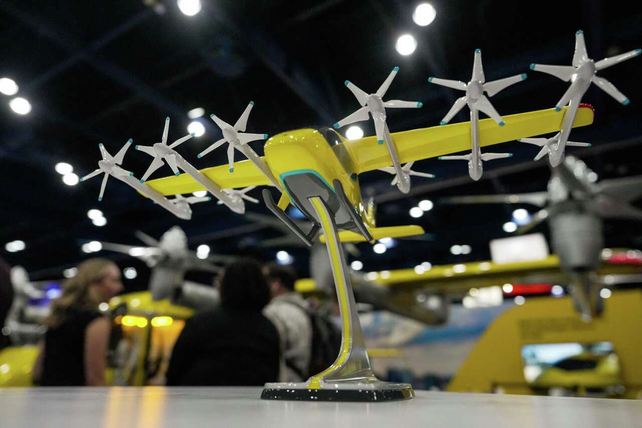 Flying buses, new flight rules and more are coming soon to Texas, an ...