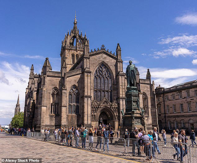 Plans to introduce fee to visit St Giles Cathedral (unless you're ...
