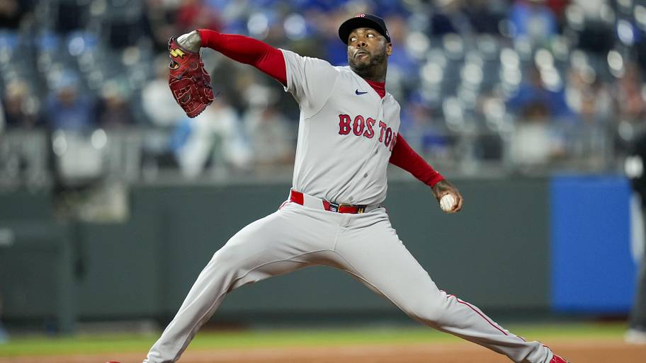 Pirates should trade for Red Sox All-Star pitcher