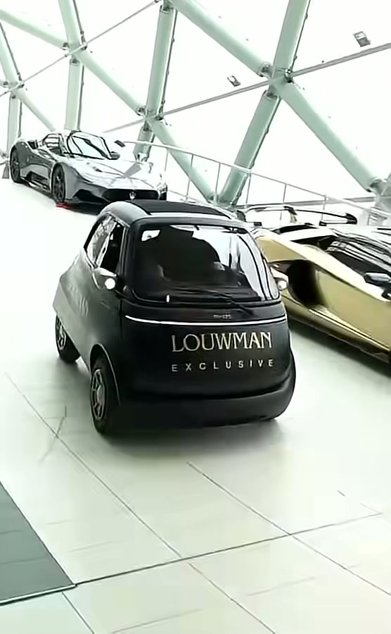 New YouTube video online! Testing out supercars being 2.18m/7'2" link ...
