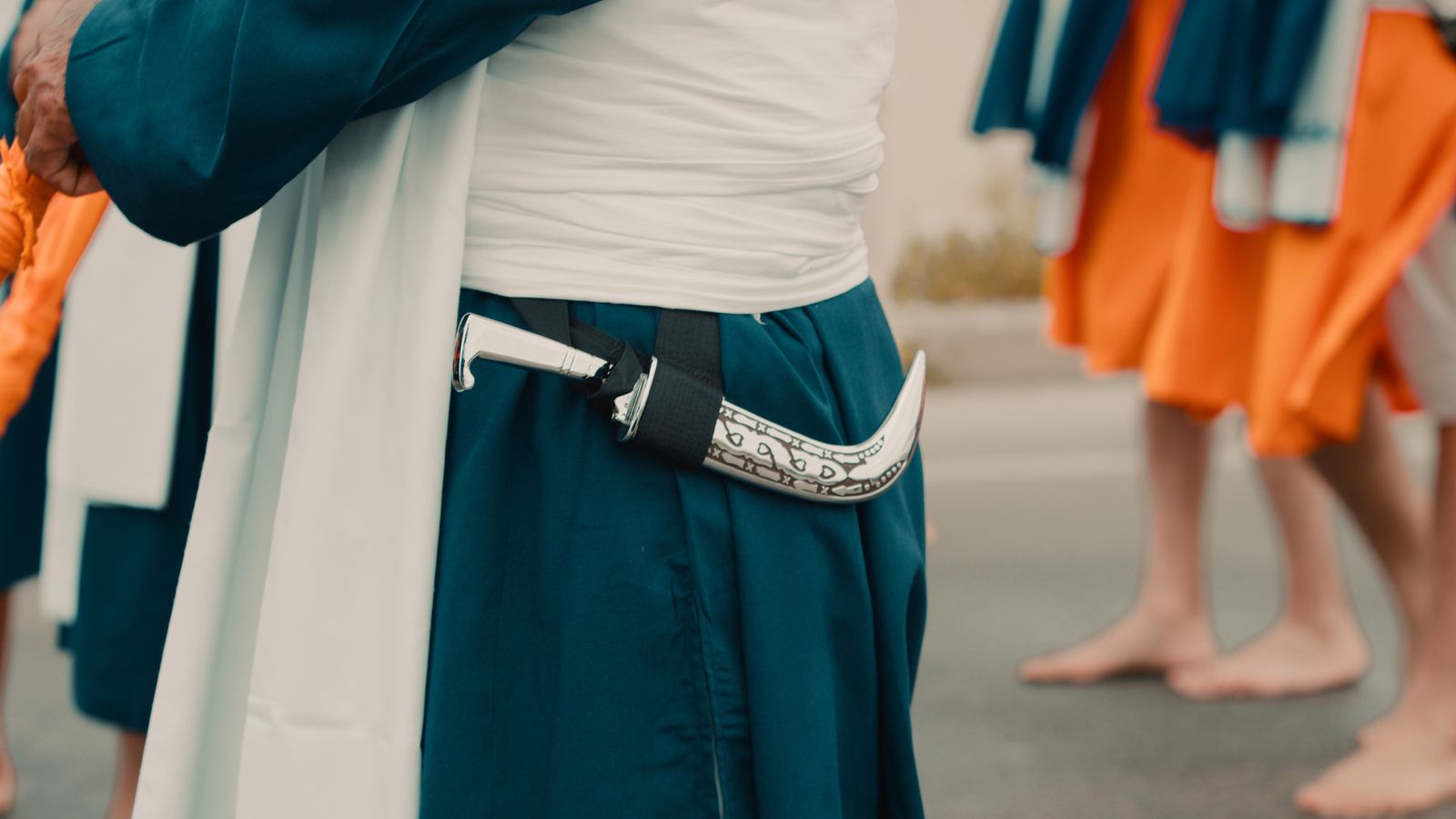 Sikh community defends wearing ceremonial dagger