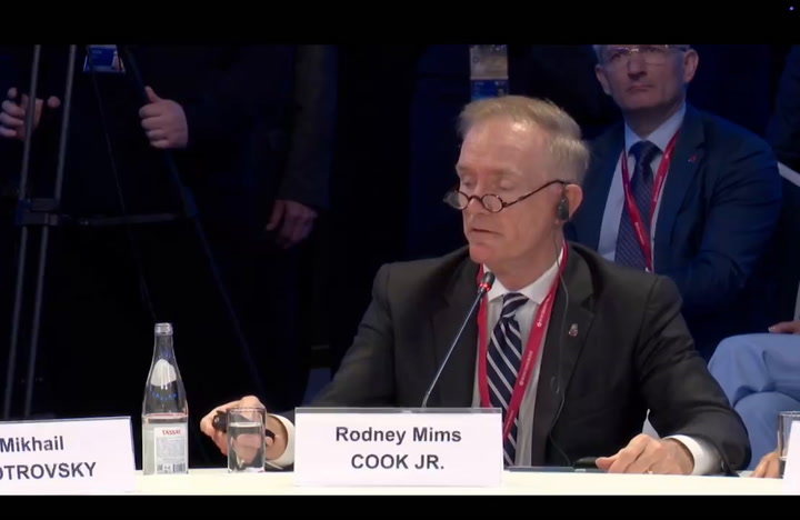 Trump appointee presents White House, DC projects at Russian economic forum