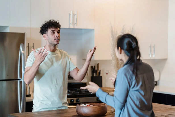 7 communication mistakes that create unnecessary arguments