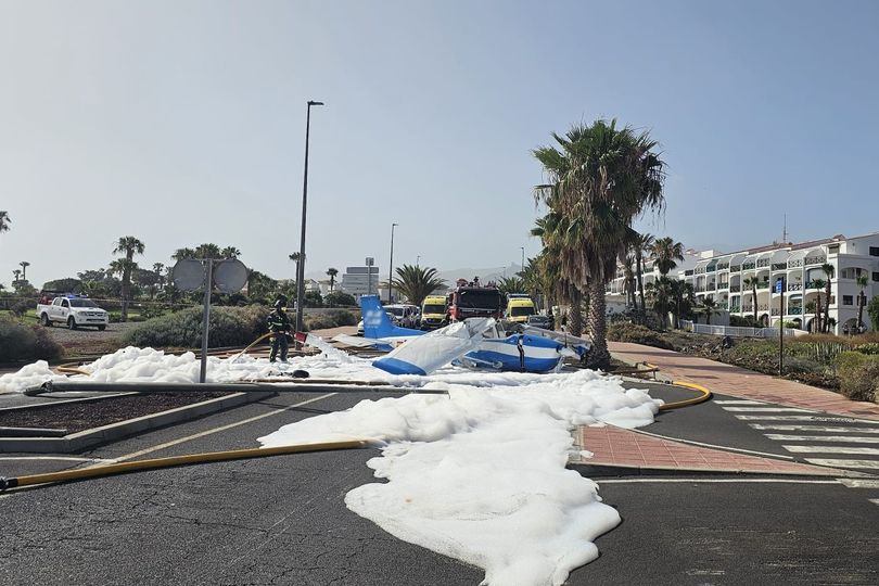 Tenerife plane crash as aircraft makes emergency landing near ...