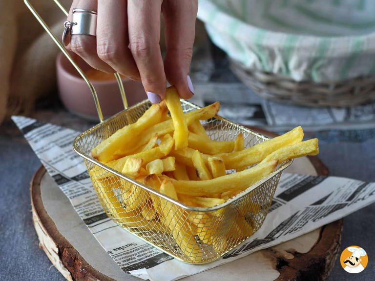 This simple kitchen trick sounds impossible: it makes soggy fries turn ...