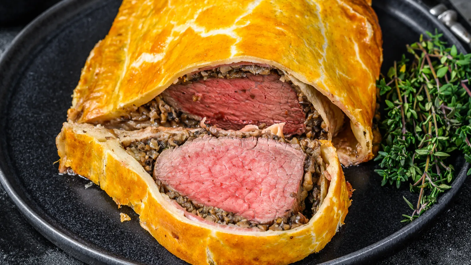 This bite-sized Beef Wellington recipe is pure fancy appetizer energy