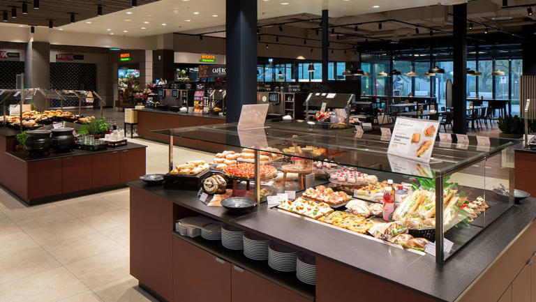 Restaurantschliessungen sorgen für Unmut: «Die Migros spart sich in ...
