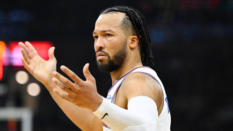 Spurs facing Knicks dilemma Hawks know all too well