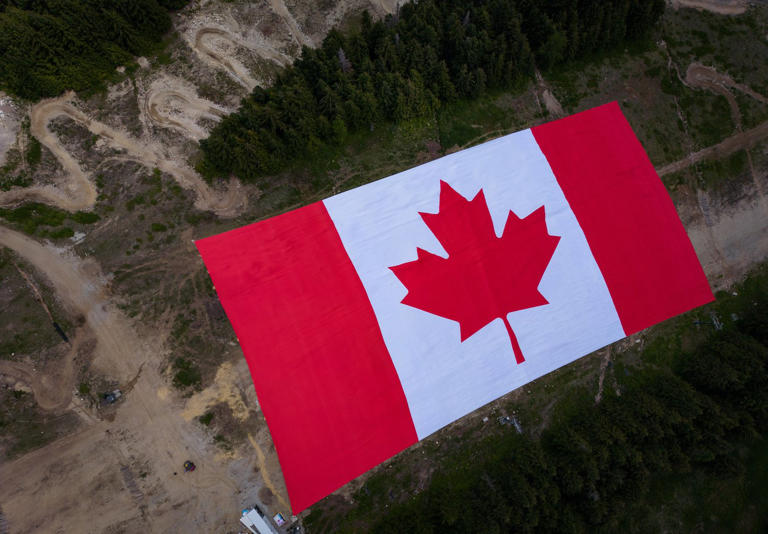Biggest Canadian flag unfurled in Vancouver for World Cup, but may ...