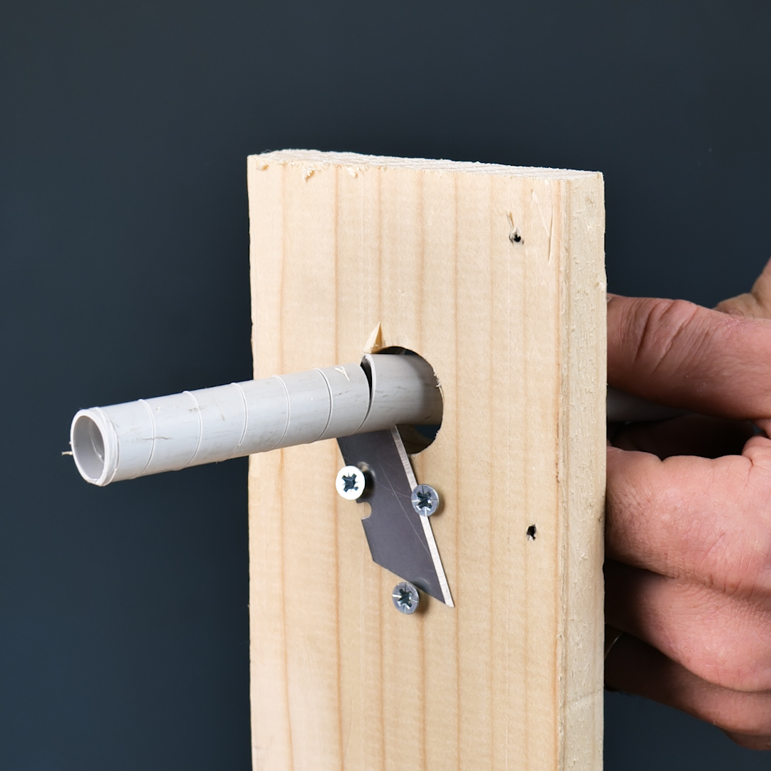 DIY pipe cutting made easy with this cool trick
