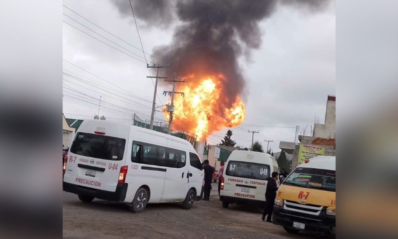 Explota pipa de gas LP en Tepeaca; sería huachicol | VIDEO