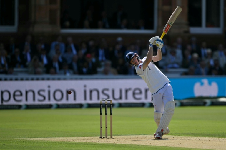 Four-wicket Robinson sparks New Zealand collapse in 1st test after ...