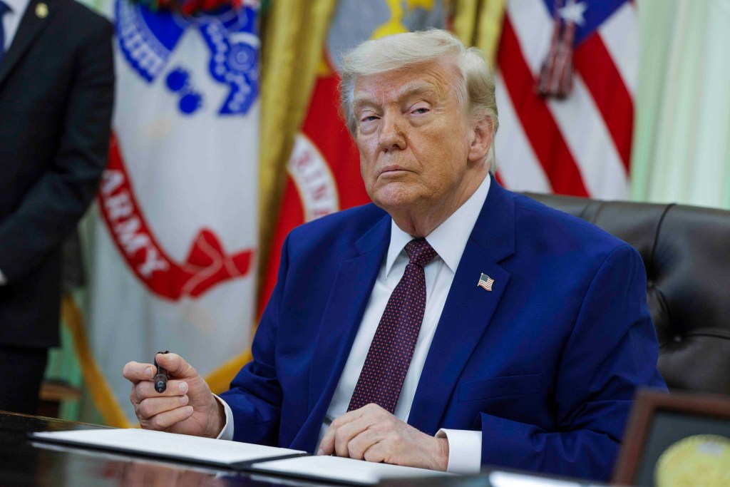 Trump gives Oakland $75 million for its new terminal in big boost to ...