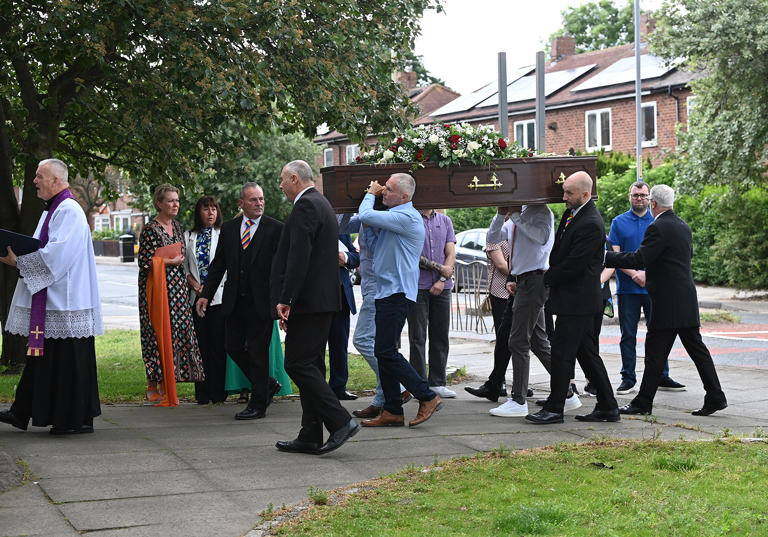 'He's behind you' - Mourners pay their respects to a much-loved South ...