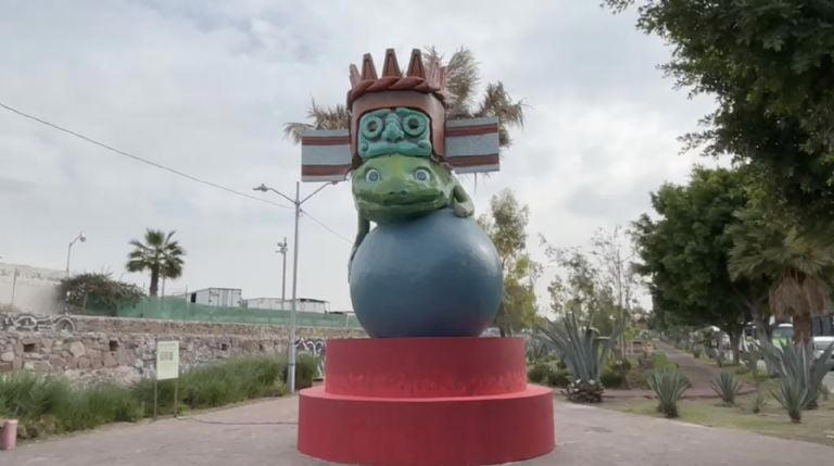 Esculturas mundialistas de más de 9 metros en Ecatepec se roban miradas ...