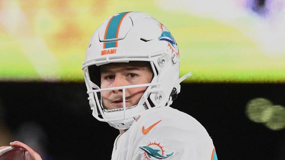 Dolphins' Quinn Ewers gets shockingly little respect in latest QB rankings