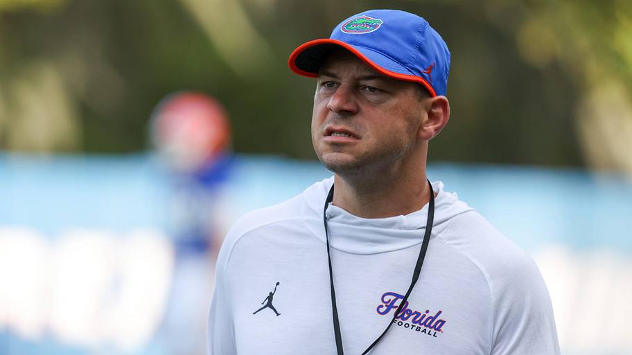 Jon Sumrall is stuck waiting as 5-star DL Jalen Brewster will visit ...