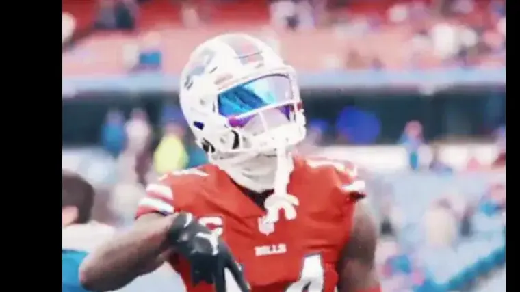 Bills star recruits Stefon Diggs back to Buffalo, then deletes post
