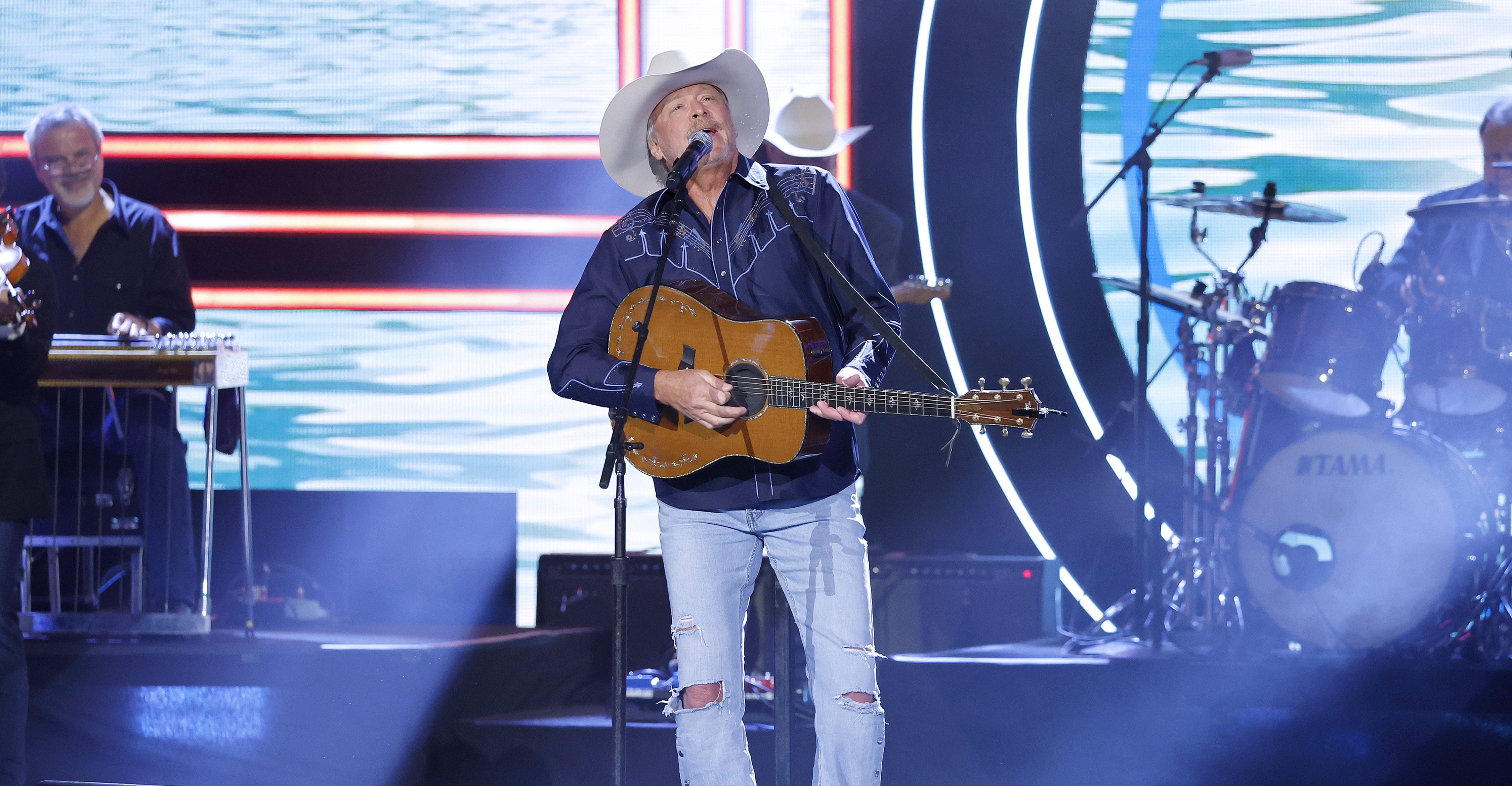 Alan Jackson final concert to be taped for NBC primetime special