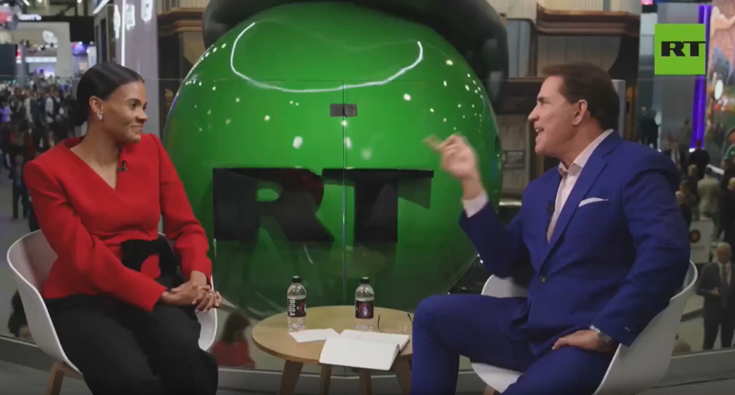 Candace Owens makes a hard pitch on Russian state TV for Tucker Carlson ...