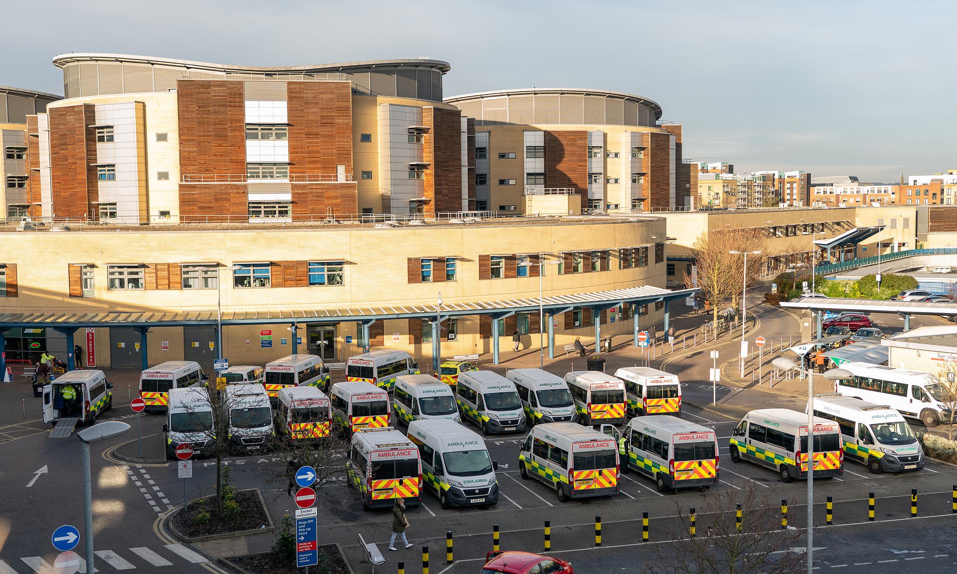 Family of girl left brain-damaged at birth is awarded £28million as NHS ...
