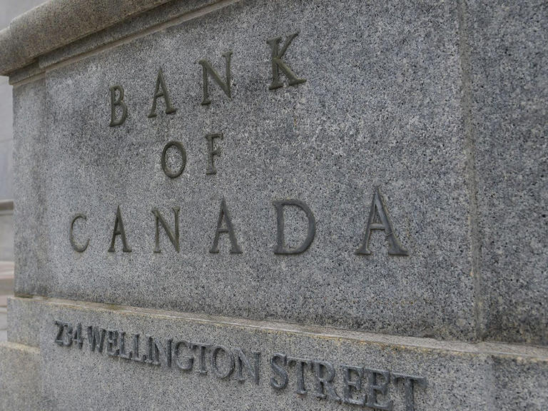 Ottawa's budget watchdog predicts Bank of Canada will hike interest ...