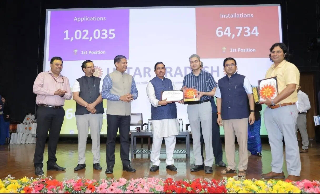 UP shines bright in nat’l solar awards event