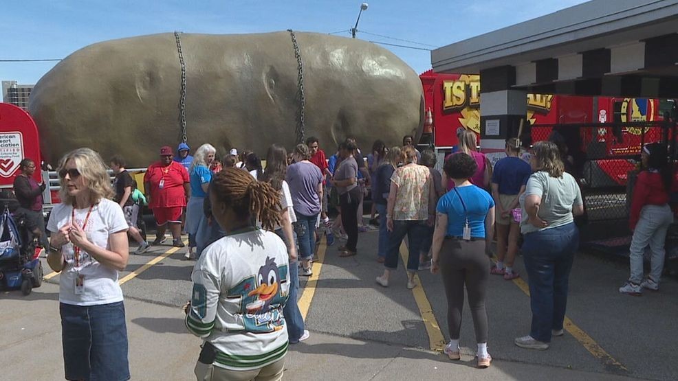 Gallery: Big Idaho Potato Truck visits students at Mary Cariola Center ...