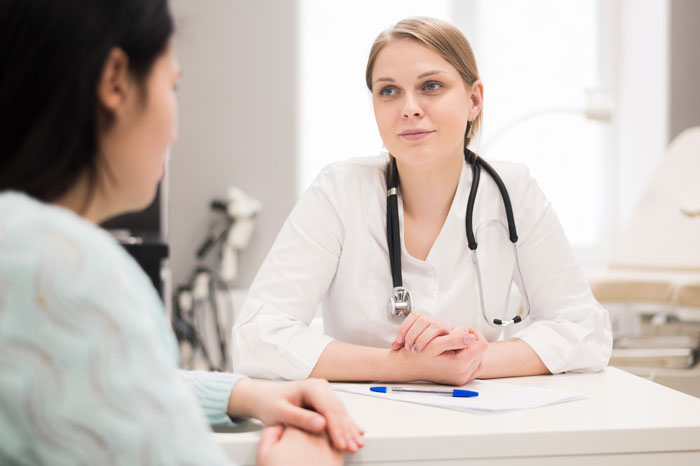 Doctors share 51 ridiculous lies they have heard from their patients