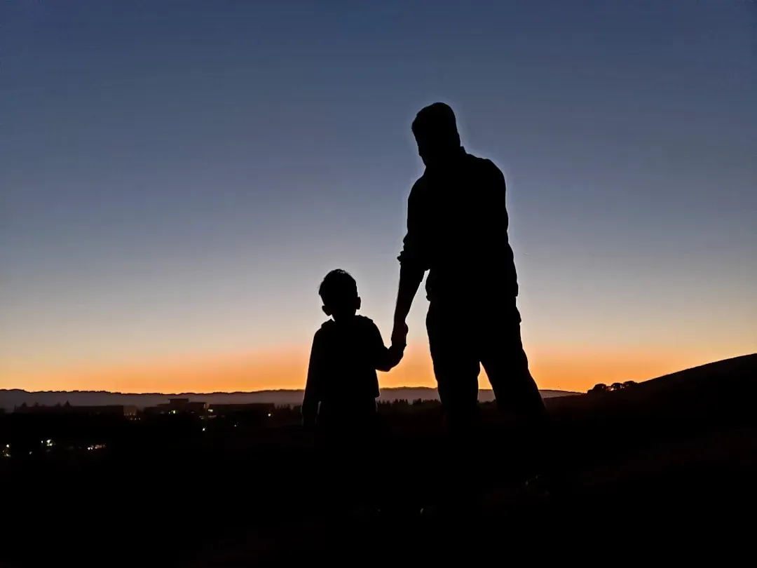 15 compliments kids want to hear, but will never ask their parents to say