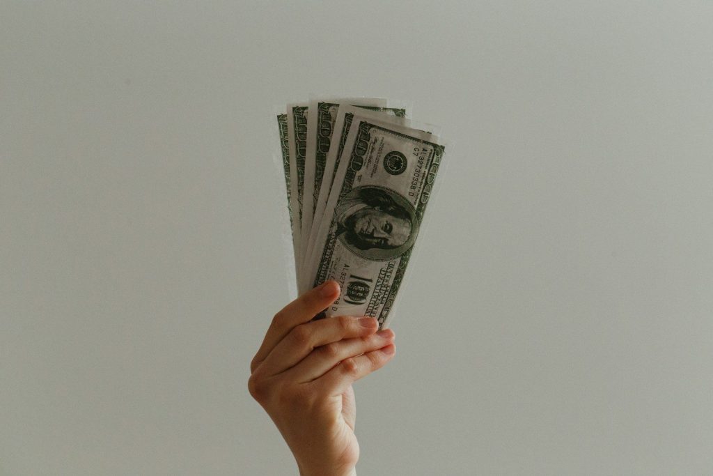 8 smart reasons boomers keep more cash on hand