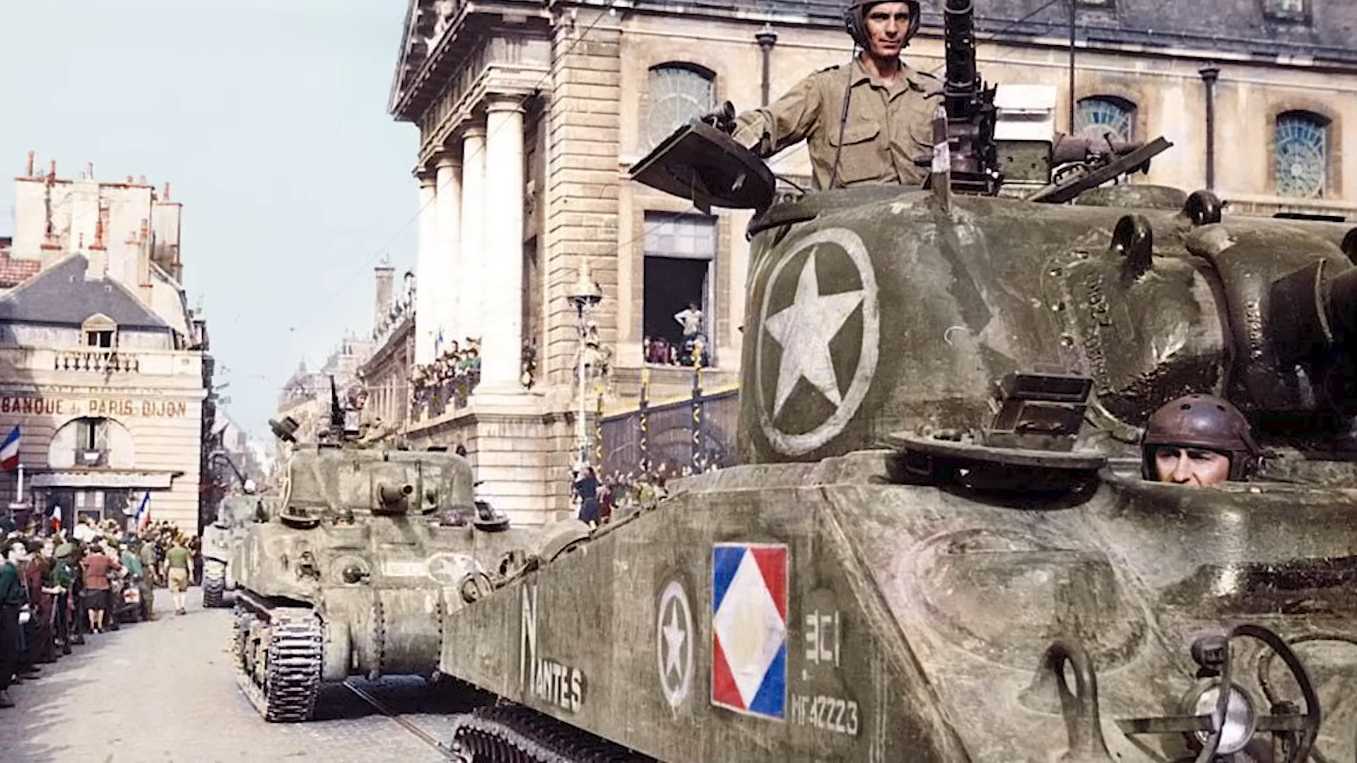 They put five car engines into one tank - and somehow it worked