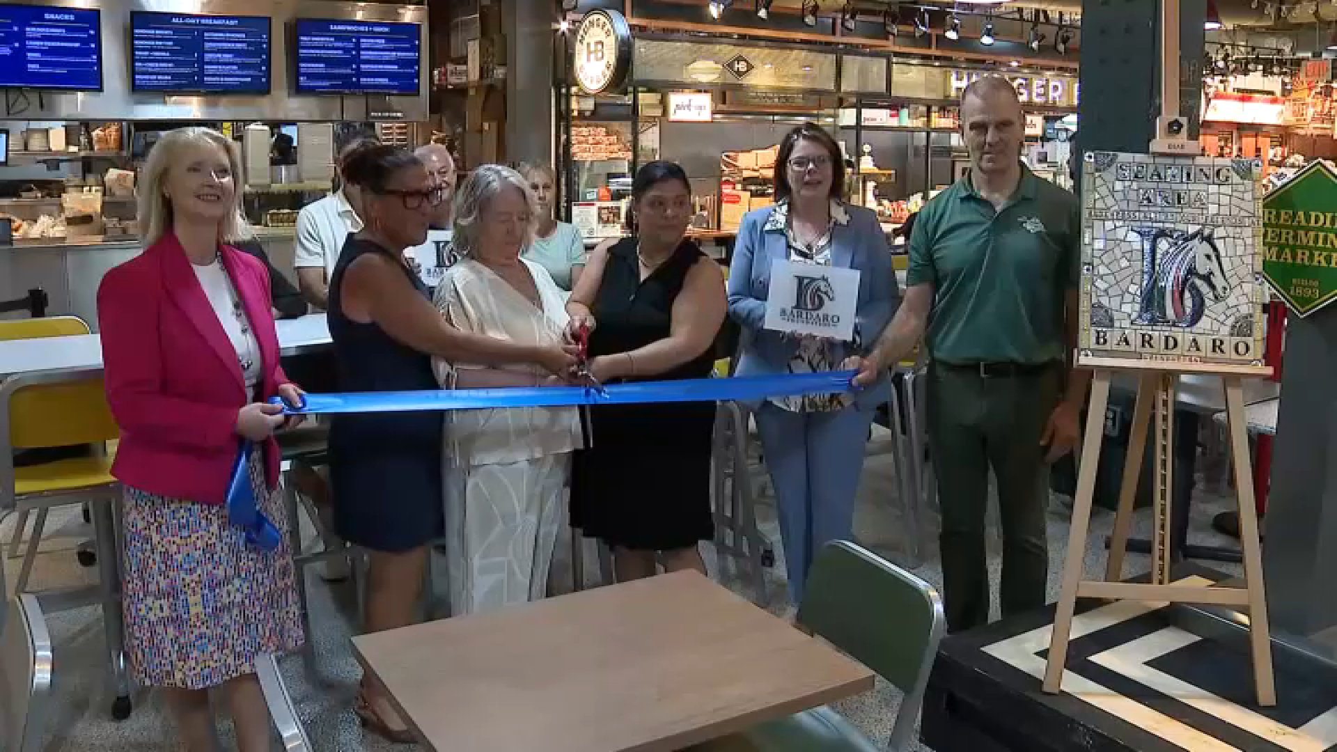 Philadelphia's Reading Terminal Market unveils renovated public dining ...