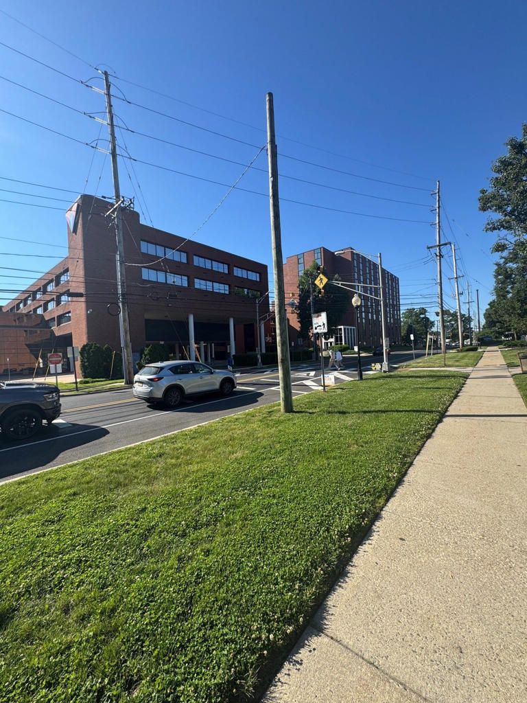 Virtua Mount Holly nurses honoring expired contract for now