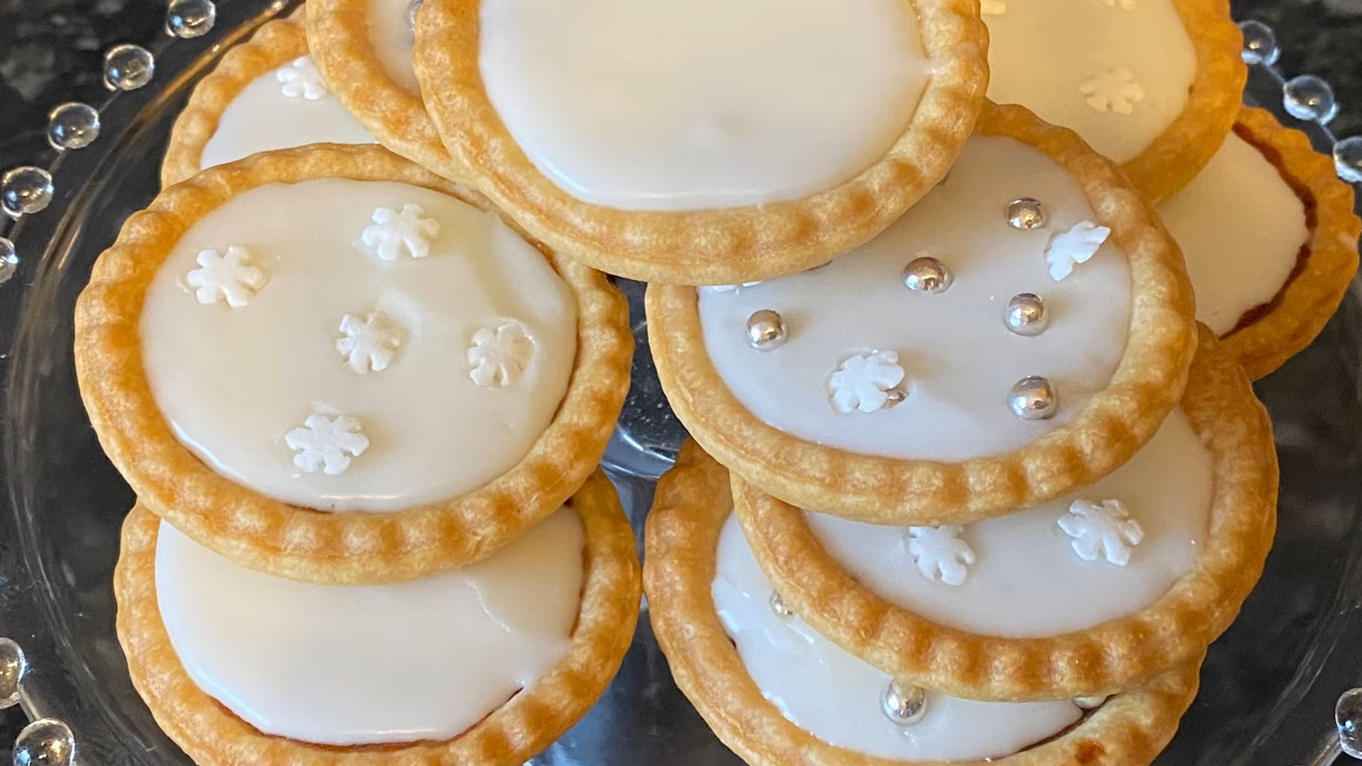 Flawless iced mince recipe