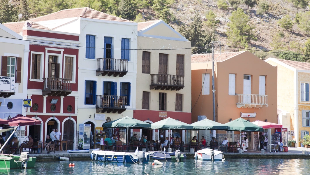 Discover Greece beyond the tourist trail