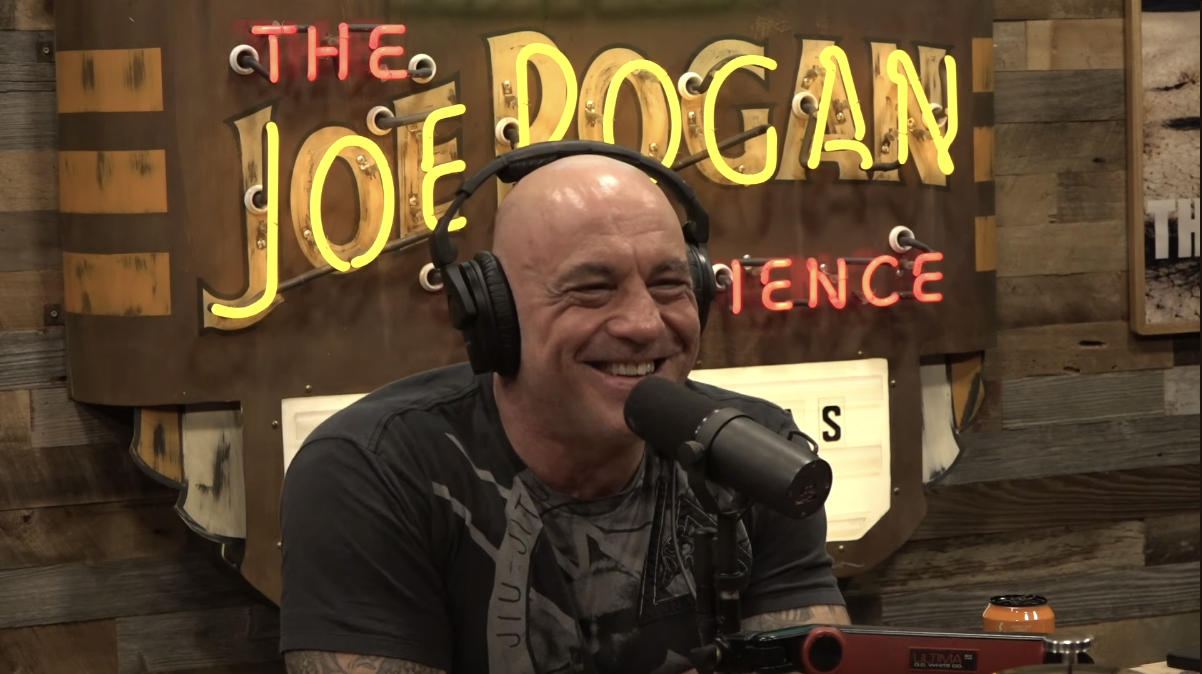 Joe Rogan flip-flops on UFC White House event