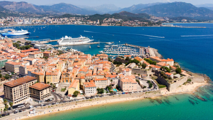 This island getaway is France's best-kept secret this summer