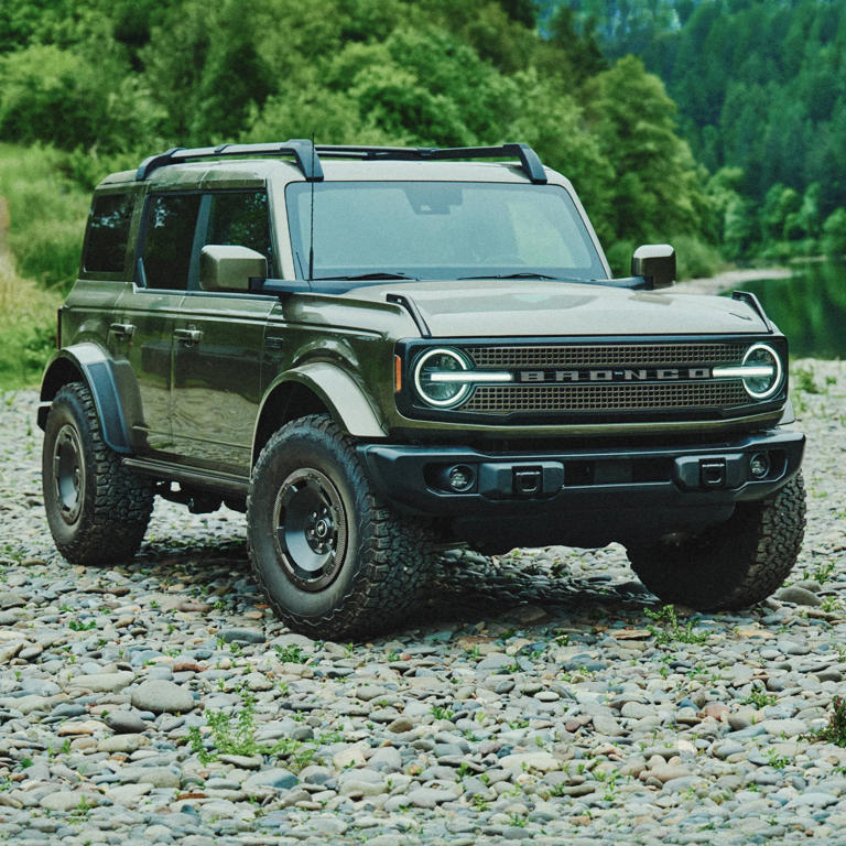 Ford teams up with Filson to pick up where Eddie Bauer last left off